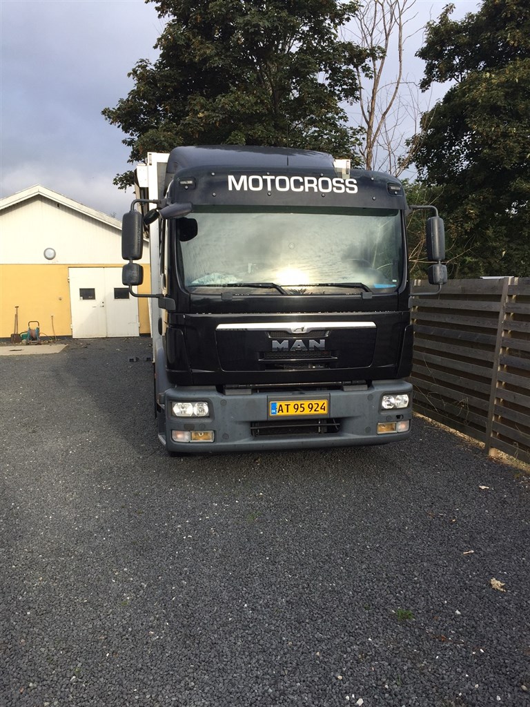 Motorsporten.dk - Job & handel - SÆLGES - MAN lastbil til motorsport